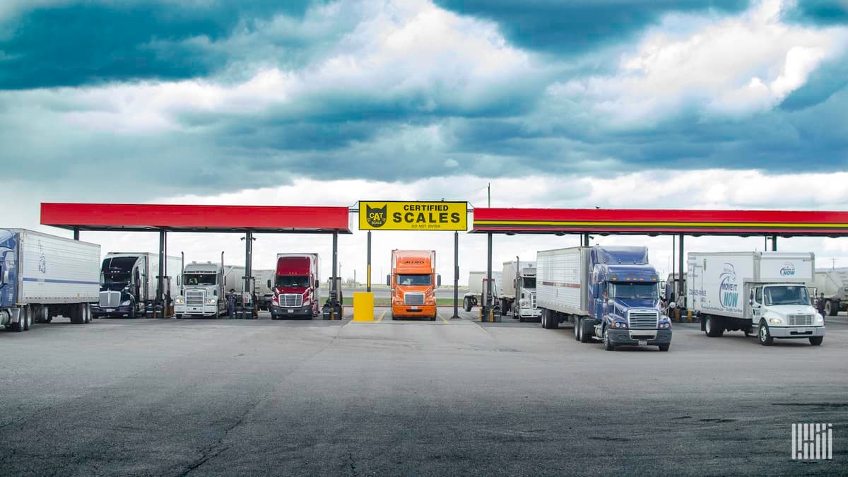 Bipartisan report argues for ‘one last increase’ in diesel tax ...