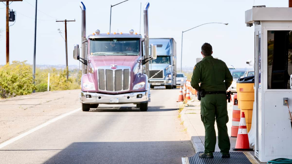 US border closure extended to Feb. 21 - FreightWaves
