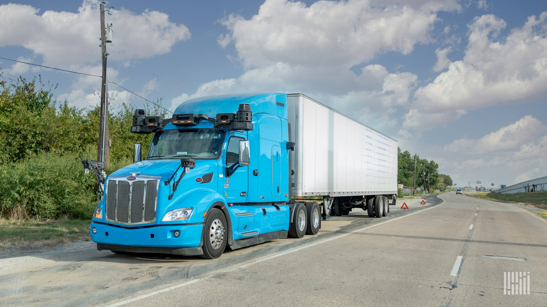 Safety groups oppose roadside warning exemption for driverless trucks - FreightWaves